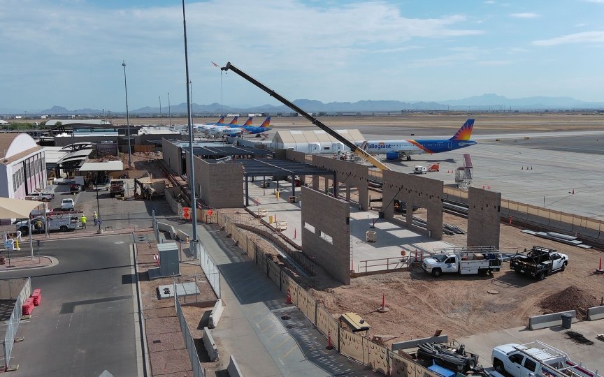 SFO West Field Cargo Facility - McCarthy