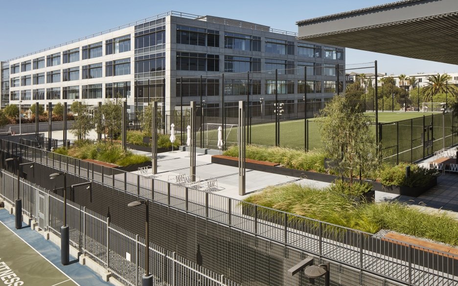 Water's Edge III - McCarthy Building Companies