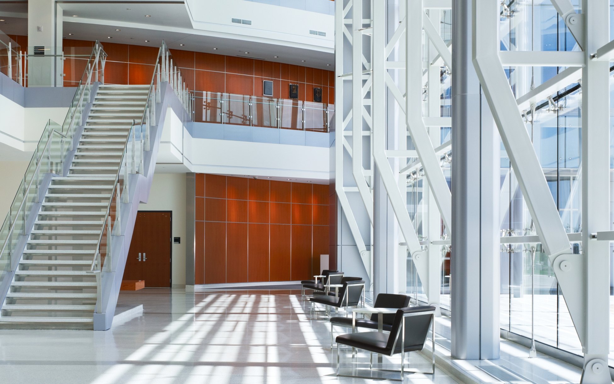 Edward Jones South Campus - McCarthy Construction