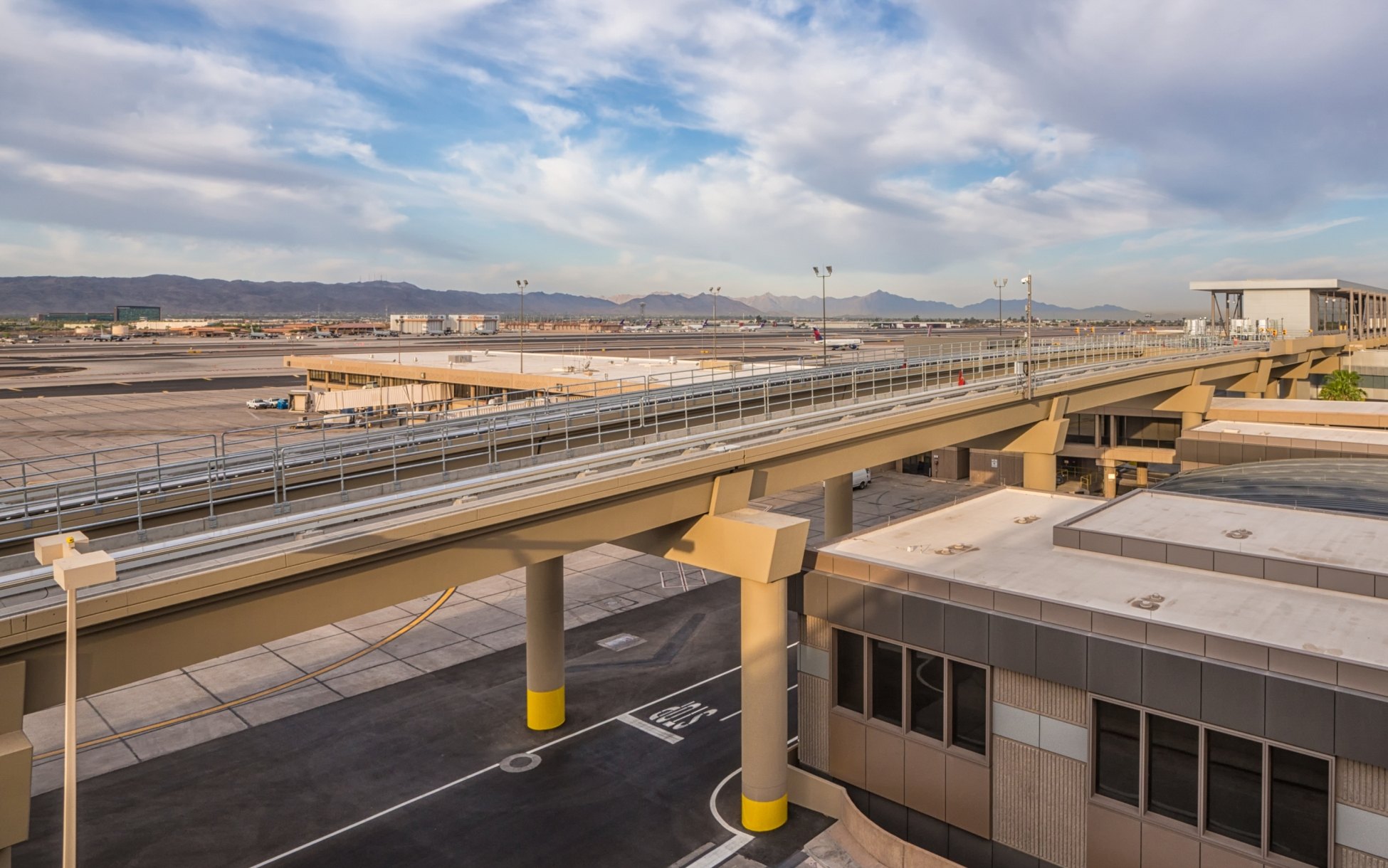 Sky Harbor Airport's Sky Train Project | McCarthy