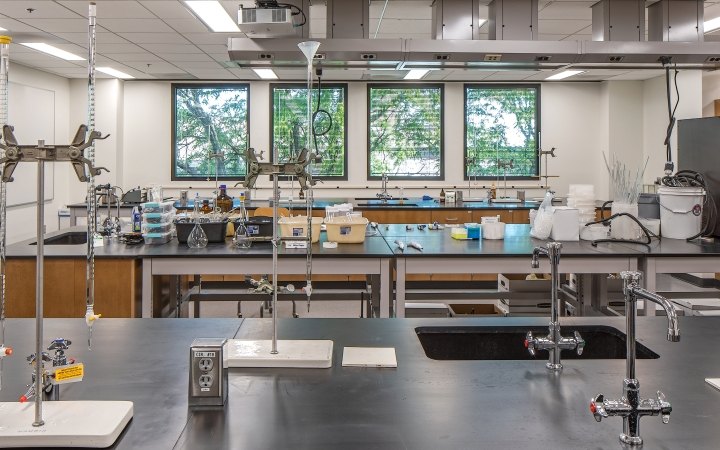 Education Construction - Durham Science Center Renovation