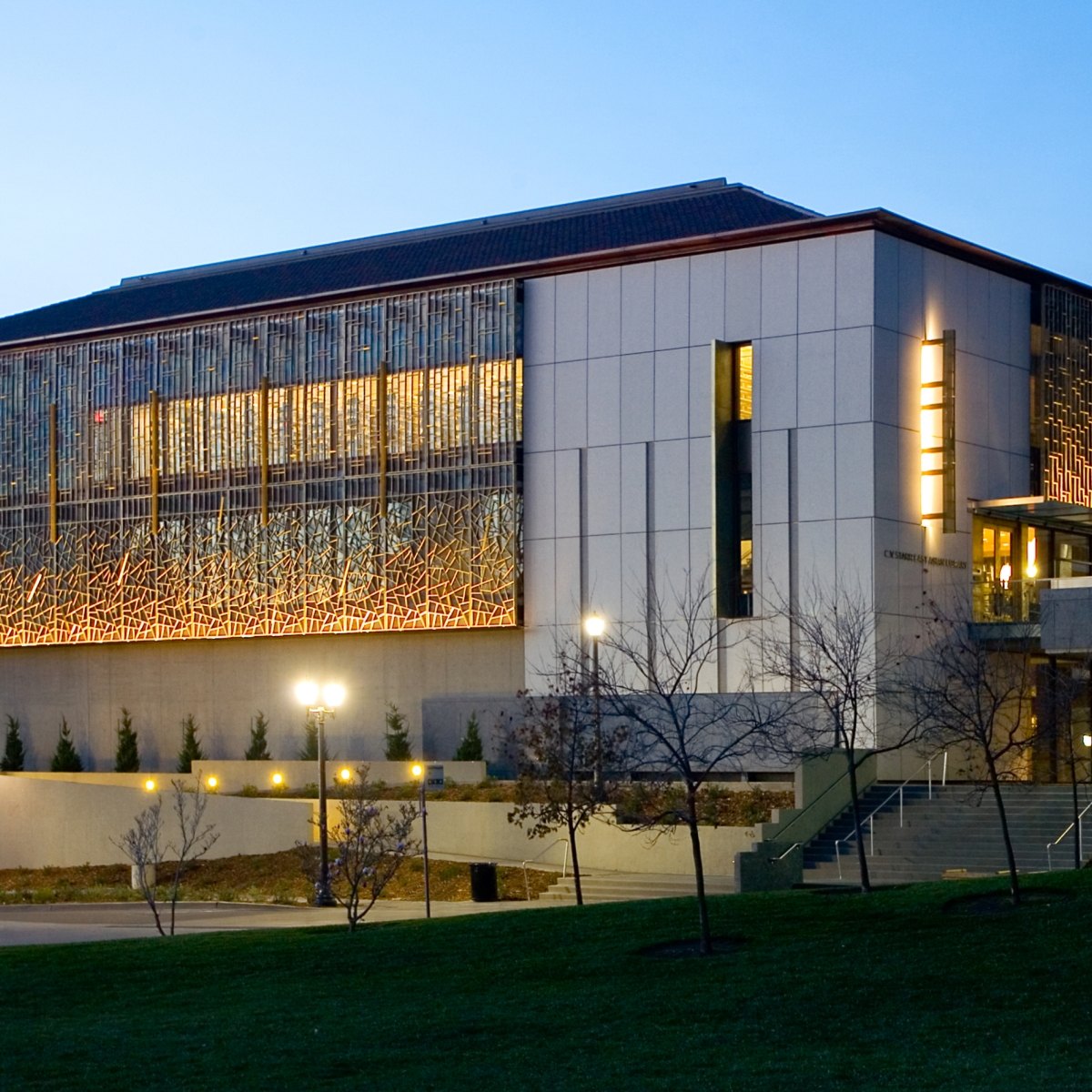 UC Berkeley East Asian Library - McCarthy Construction