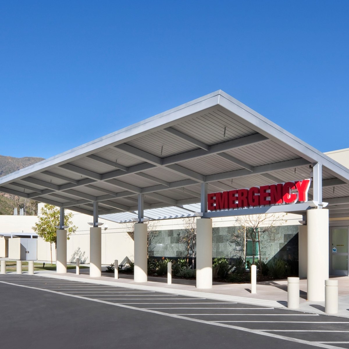 Olive View Medical Center Expansion - McCarthy