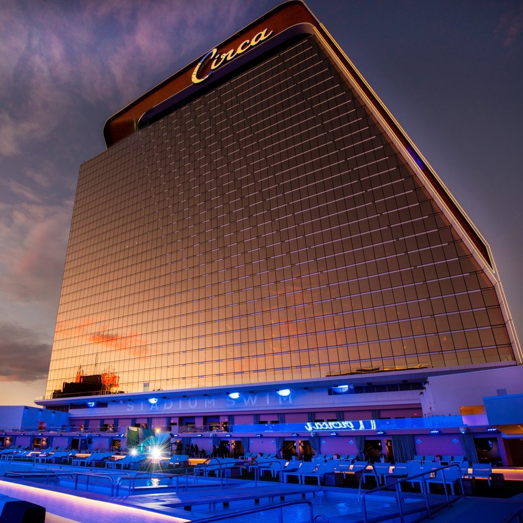 McCarthy Finishes New Circa Resort & Casino