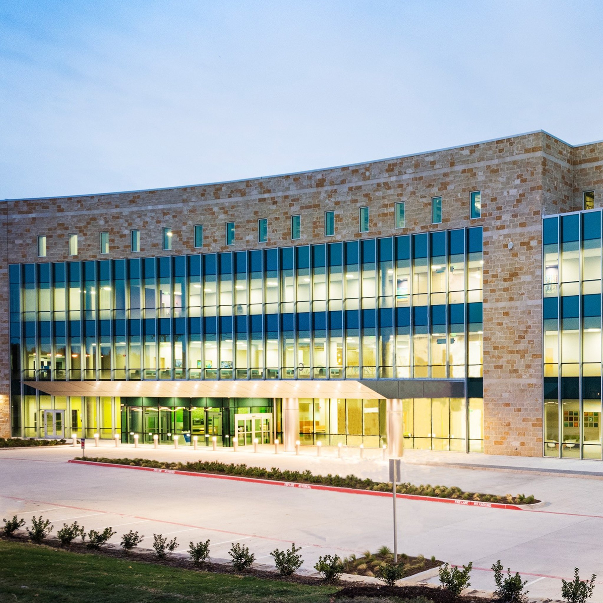 Dallas Office - McCarthy Building Companies